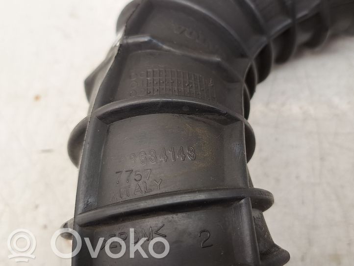 08634143 Volvo V70 Tube d'admission d'air, 12.90 € | OVOKO