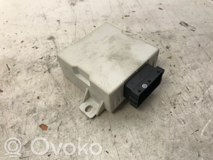 8594005040 Toyota Avensis T250 Window wiper relay, 6.90 € | RRR