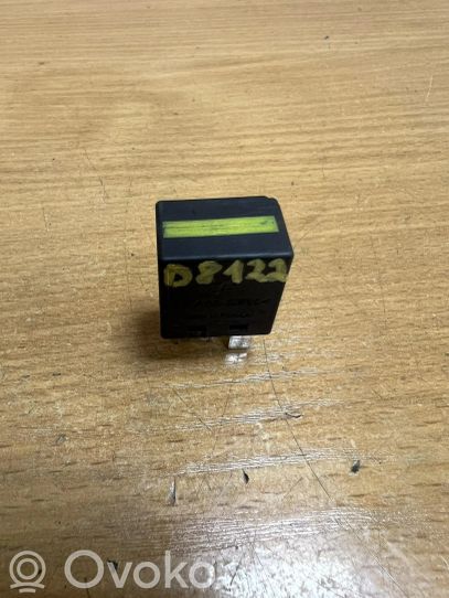 0035420219 Mercedes-Benz Sprinter W906 Other relay, 10.00 € | RRR