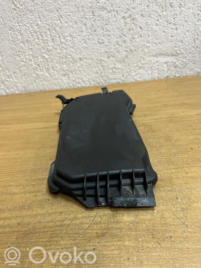 A2045400182 Mercedes-Benz C W204 Fuse box cover, 13.00 € | RRR