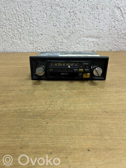 F3146 Mercedes-Benz E W124 Unité principale radio / CD / DVD / GPS, 120 ...
