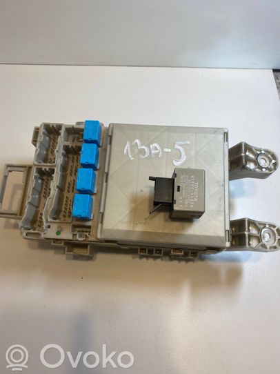 8198050030 Toyota Land Cruiser (J120) Fuse module, 50.00 € | RRR