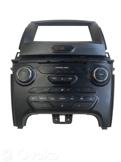 EB3T18E245 Ford Ranger Center console, 125.00 € | RRR