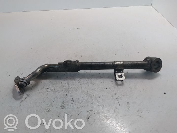 03L145736D Skoda Yeti (5L) Tuyau graissage turbo, 7.00 € | OVOKO