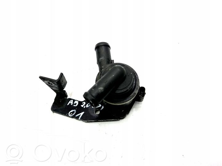 03L965561A Audi A6 S6 C6 4F Pompa elettrica dell’acqua/del refrigerante ...