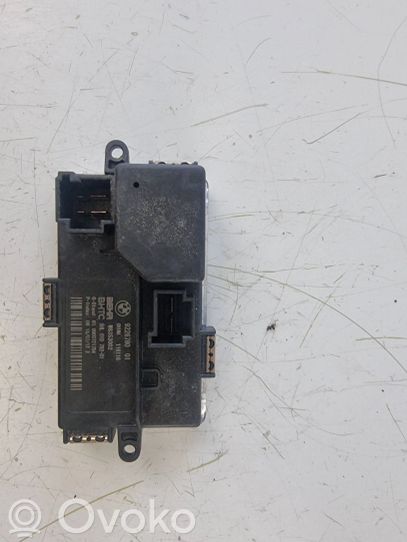 9226780 BMW 5 F10 F11 Heater blower motor/fan resistor, 7.00 € | RRR
