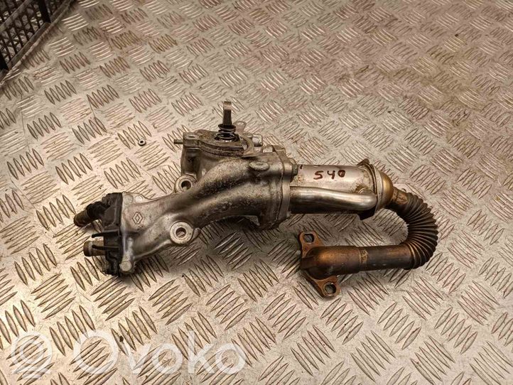 147352070R Nissan Qashqai Refroidisseur de vanne EGR, 27.00 € | OVOKO