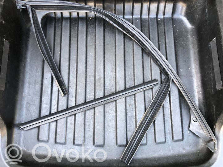 A2137252800 Mercedes-Benz E W213 Rubber seal front door (on door), 30. ...