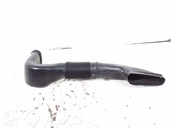 A6510903437 Mercedes-Benz E C207 W207 Air intake duct part, 10.00 € | RRR
