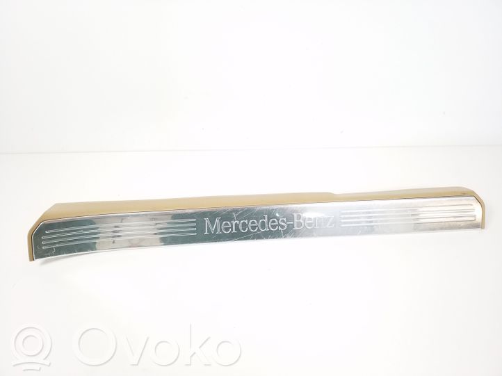 A2216800235 Mercedes-Benz S W221 Front sill trim cover, 12.00 € | RRR