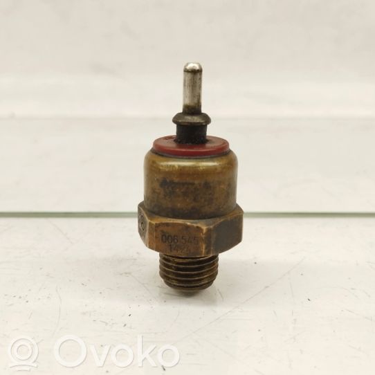 0065451424 Mercedes-Benz 190 W201 Coolant temperature sensor, 10.00 € | RRR