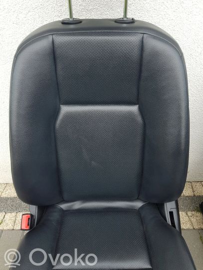 Mercedes-Benz C W204 Front driver seat, 113.65 € | RRR