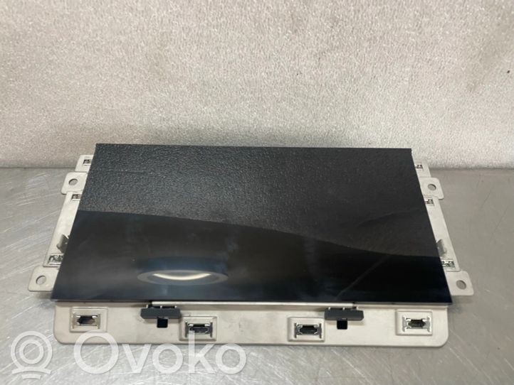 4J3919604 Audi E-tron GT Radio/CD/DVD/GPS head unit, 392.80 € | RRR