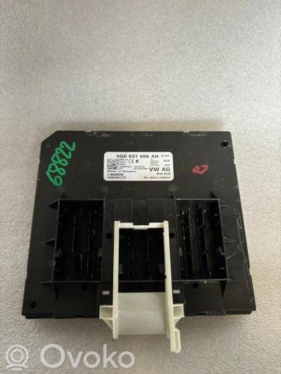 5Q0937086AH Volkswagen PASSAT B8 Trunk lid opening control unit, 30.35 ...