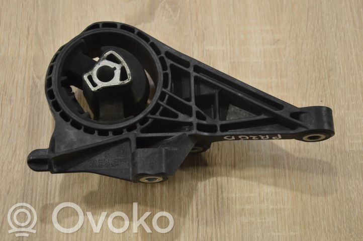 S104 Chevrolet Cruze Engine mount vacuum valve, 17.86 € | RRR