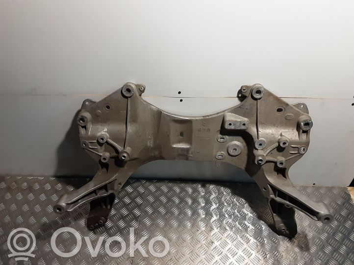 04877643AD Jeep Cherokee Front subframe, 200.00 € | RRR
