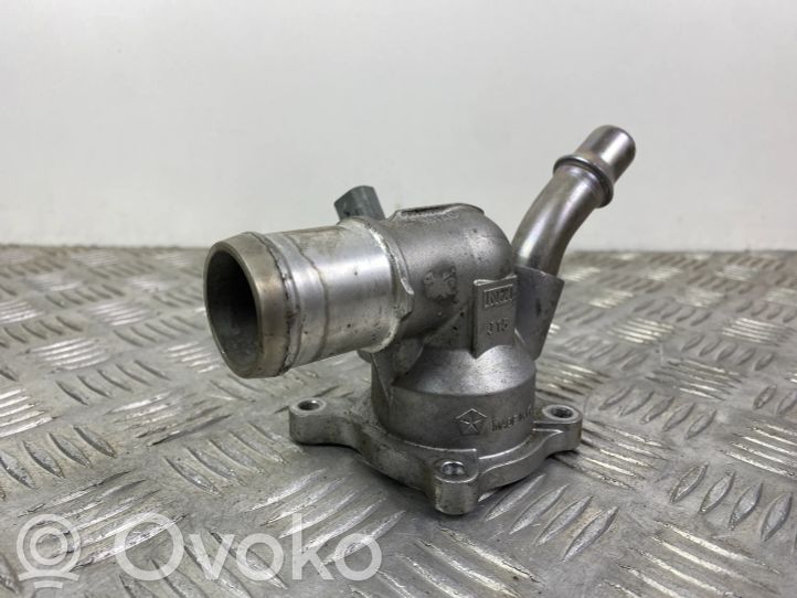 05047861AC Jeep Compass Boîtier de thermostat / thermostat, 30.00 € | OVOKO