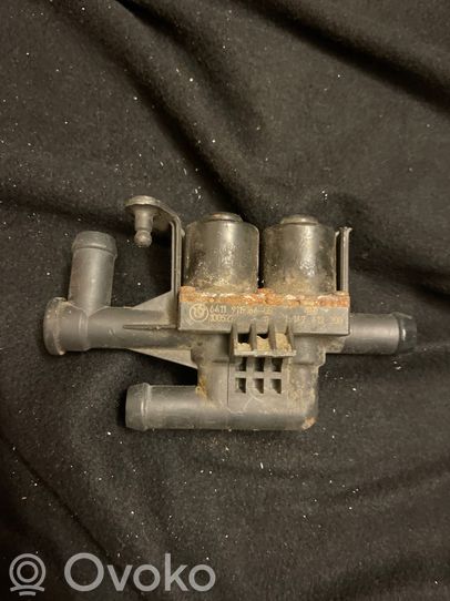 9119164 BMW 5 F10 F11 Coolant heater control valve, 5.00 € | RRR