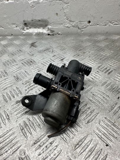 6950257 BMW X5 E70 Coolant heater control valve, 5.00 € | RRR