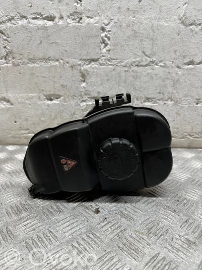 A2135004600 Mercedes-Benz E AMG W213 Coolant expansion tank/reservoir ...