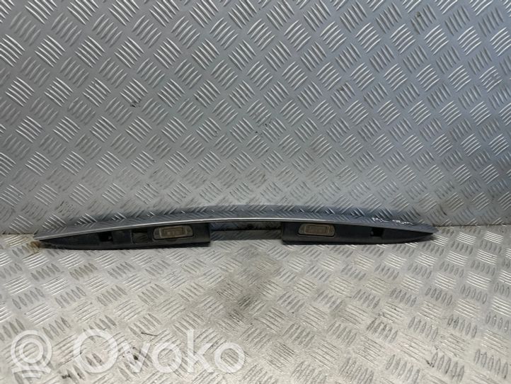 A1647400893 Mercedes-Benz ML W164 Éclairage de plaque d'immatriculation ...