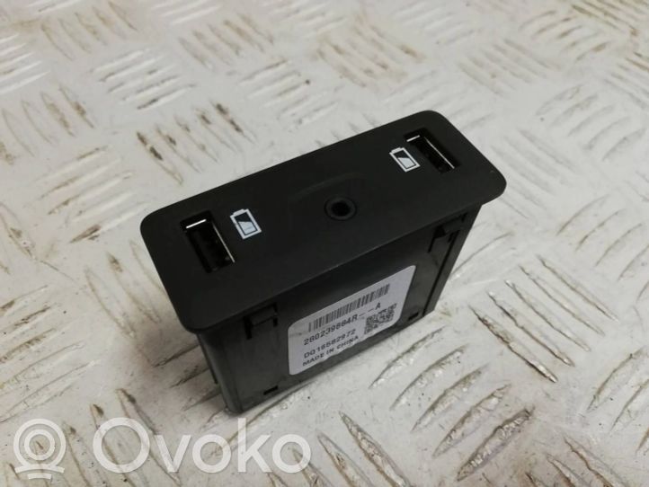 280239684R Renault Megane IV USB socket connector, 28.24 € | RRR