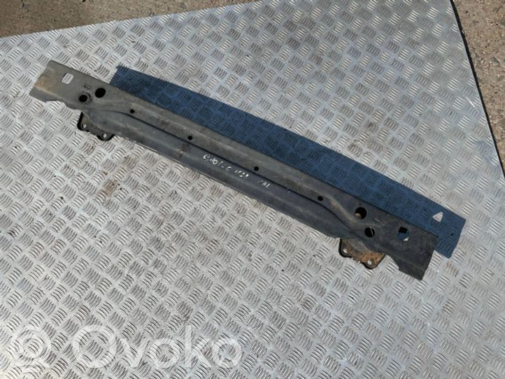 Subaru Outback Rear bumper cross member, 50.00 € | RRR