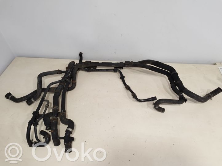 7P0122051D Porsche Cayenne (92A) Tuyau de liquide de refroidissement ...