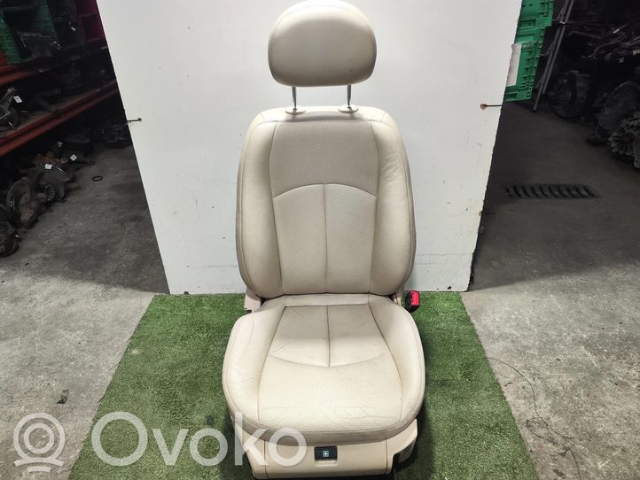 W211 Mercedes-Benz E W211 Front passenger seat, 137.94 € | RRR