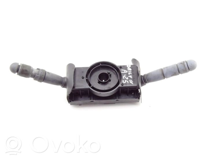 Iveco Daily 4th gen Indicator stalk, 120.08 € | RRR