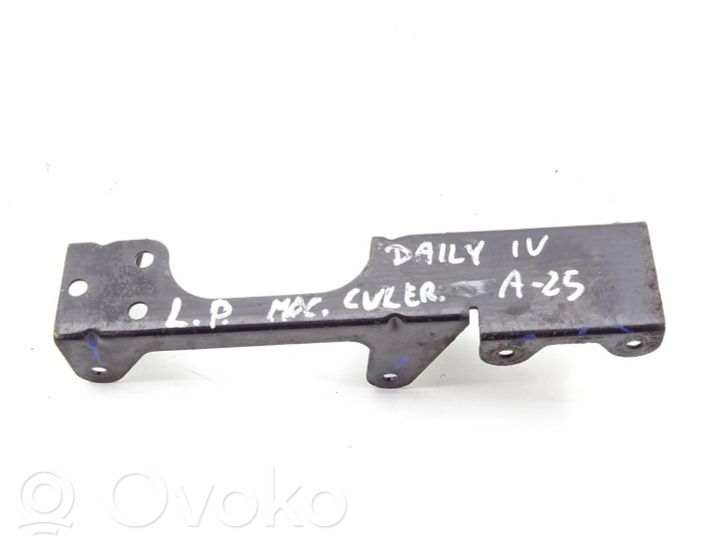 Iveco Daily 4th gen Radiator mount bracket, 10.81 € | RRR