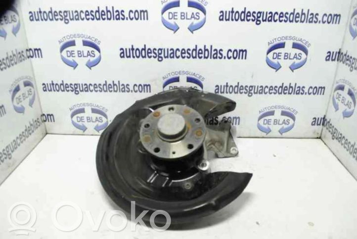 Volkswagen PASSAT Rear wheel hub spindle/knuckle, 79.80 € | RRR
