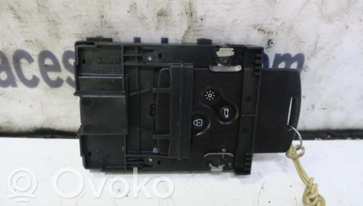 285909828R Renault Megane III Ignition lock, 48.04 € | RRR