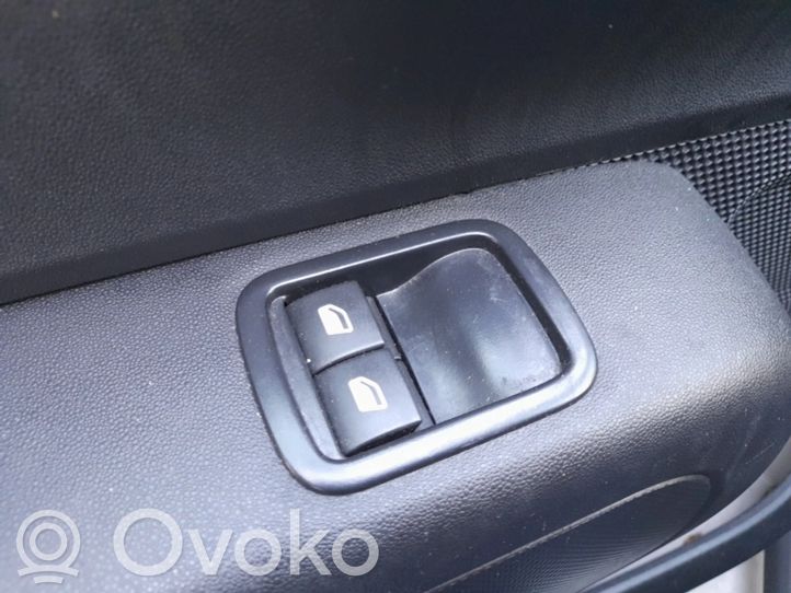 Citroen C3 Interrupteur commade lève-vitre, 35.06 € | OVOKO
