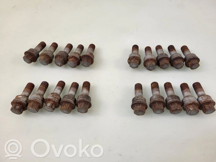Audi Q3 8U Nuts/bolts, 29.41 € | RRR