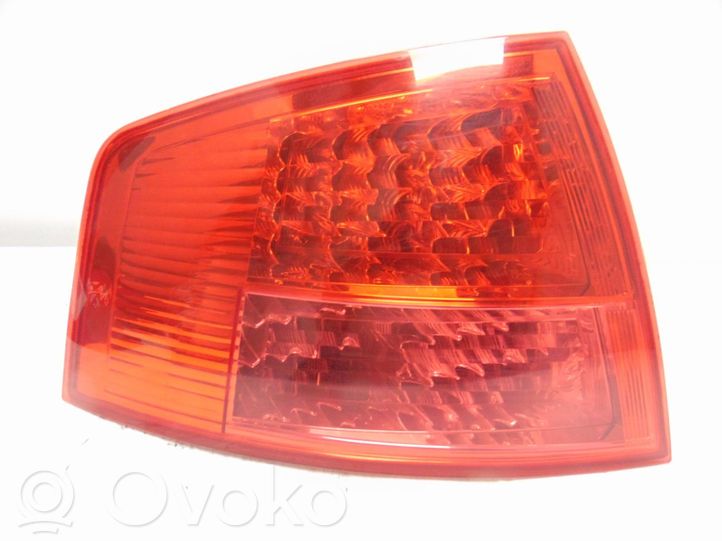 4E0945095C Audi A8 S8 D3 4E Rear/tail lights, 213.57 € | RRR