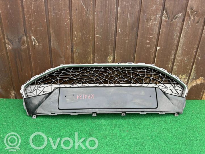6561-1K000 Hyundai ix20 Front bumper upper radiator grill, 21.18 € | RRR