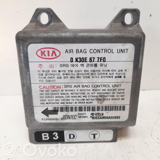 0K30E677F0 KIA Rio Module de contrôle airbag, 51.98 € | OVOKO
