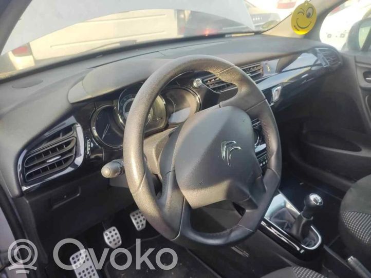 Citroen C3 Dashboard, 289.43 € | RRR