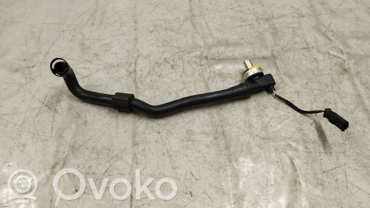 670009615 Maserati Ghibli Turbo air intake inlet pipe/hose, 45.00 € | RRR