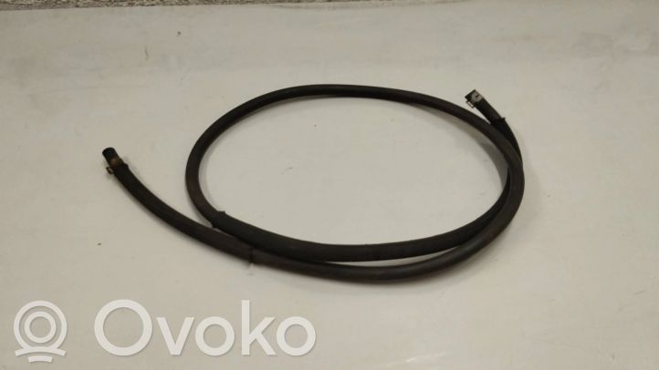 A2048300996 Mercedes-Benz E W212 Tuyau de liquide de refroidissement ...