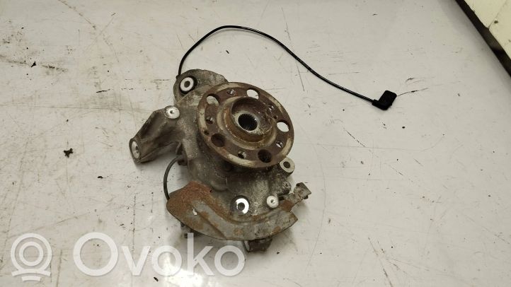 Amg2052800 Mercedes-Benz C AMG W205 Rear wheel hub, 125.00 € | RRR