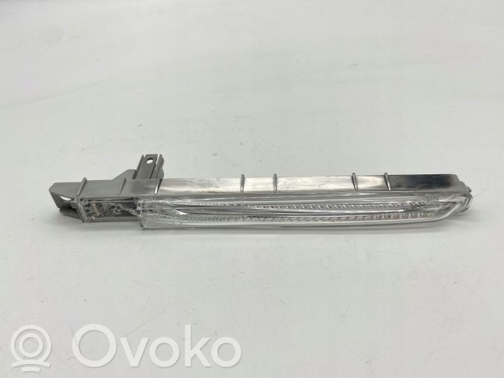 63137838539 BMW M3 e92 Front fender indicator light, 39.30 € | RRR