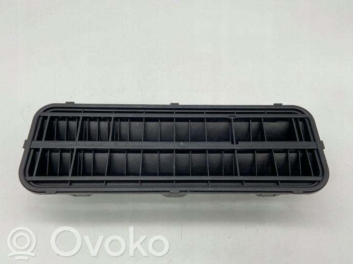 64226945845 BMW 5 E60 E61 Quarter panel pressure vent, 56.77 € | RRR