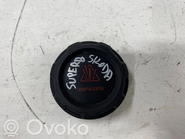 2Q0121321 Skoda Superb B8 (3V) Coolant expansion tank/reservoir cap, 8. ...