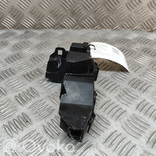 80A807284A Audi Q5 SQ5 Front bumper mounting bracket, 11.00 € | RRR