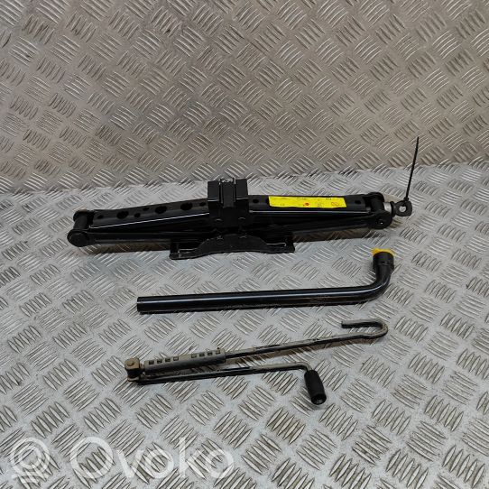 HK8317080BB Land Rover Range Rover Velar Lift Jack, 84.00 € | RRR