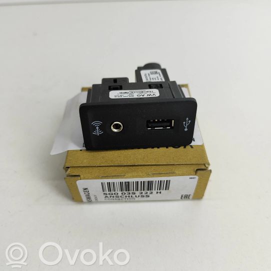 5G0035222H Volkswagen PASSAT B8 AUX in-socket connector, 40.00 € | RRR