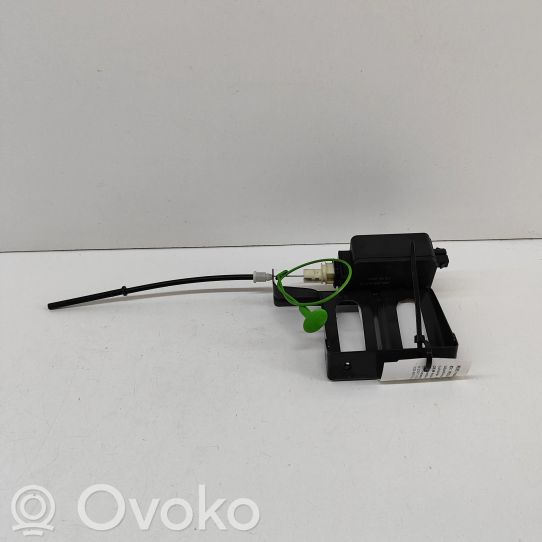 FSG000020 Land Rover Range Rover L322 Fuel tank cap lock, 32.00 € | RRR