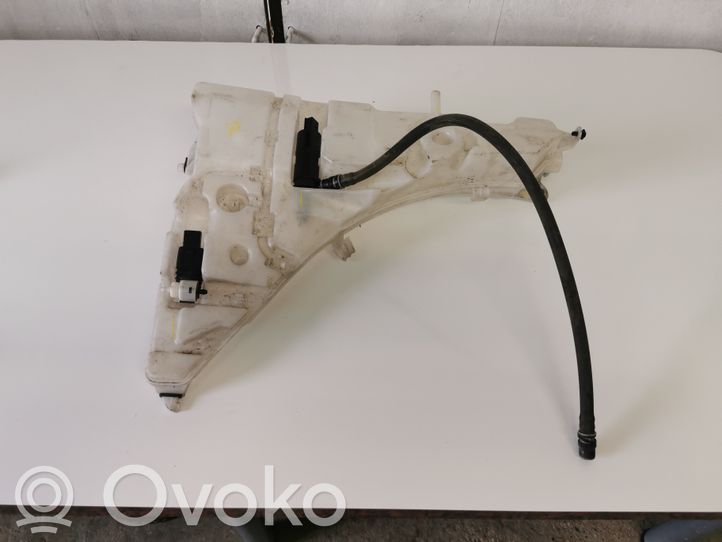 19249710 BMW X5 F15 Windshield washer fluid reservoir/tank, 50.00 € | RRR